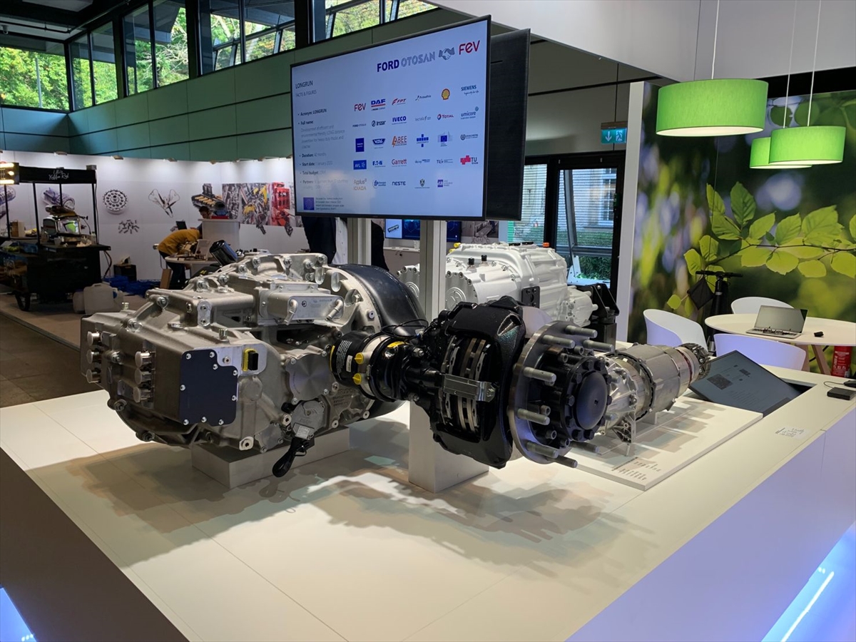 Ford Otosan ve FEV Türkiye yeni nesil elektrikli kamyon arka aksını ...