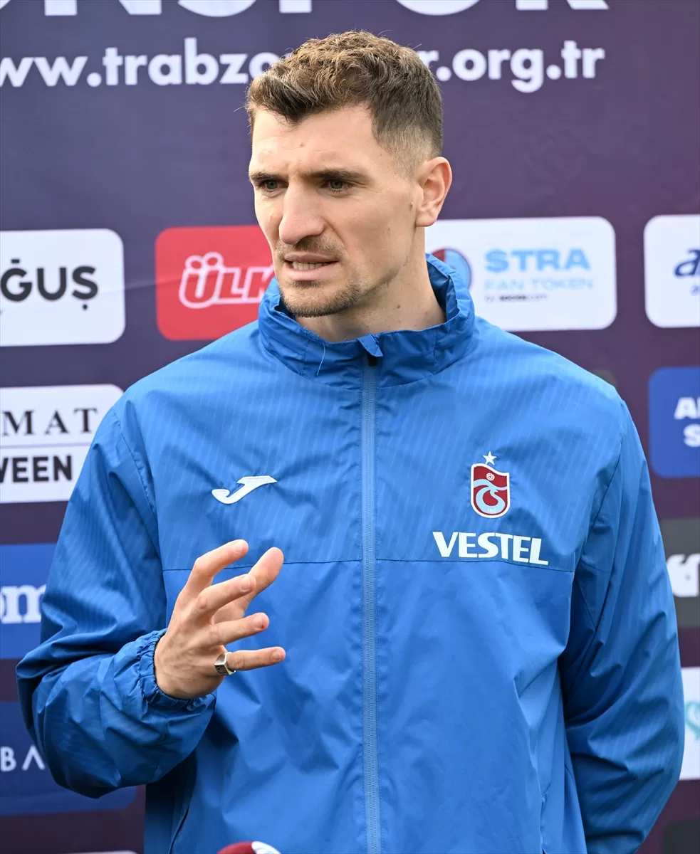 Trabzonspor'un Belçikalı oyuncusu Meunier, transfer sürecini anlattı ... Trabzonspor'un Belçikalı oyuncusu Meunier, transfer sürecini anlattı ...