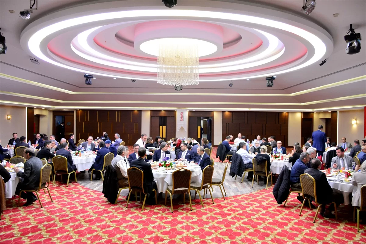 Konya'daki iş ve finans dünyası Bera Holding'in iftarında buluştu - Haber 1 Konya'daki iş ve finans dünyası Bera Holding'in iftarında buluştu - Haber 1