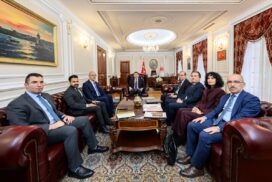 Adalet Bakanı Tunç, Mısır'ın Ankara Büyükelçisi el Sheikh'le bir araya ...